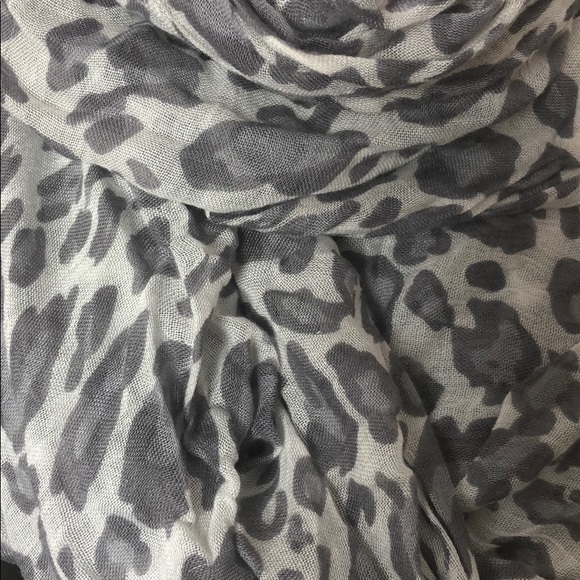 Charming Charlie | Accessories | Charming Charlie Animal Print Infiniti ...